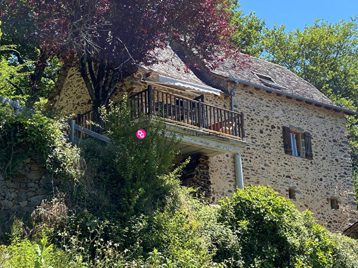Maison 5 pièces à vendre à Saint-Parthem