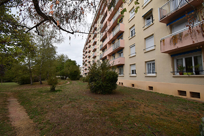 Appartement 4 pièces à Nevers, Maupas, Victor-Hugo, à vendre