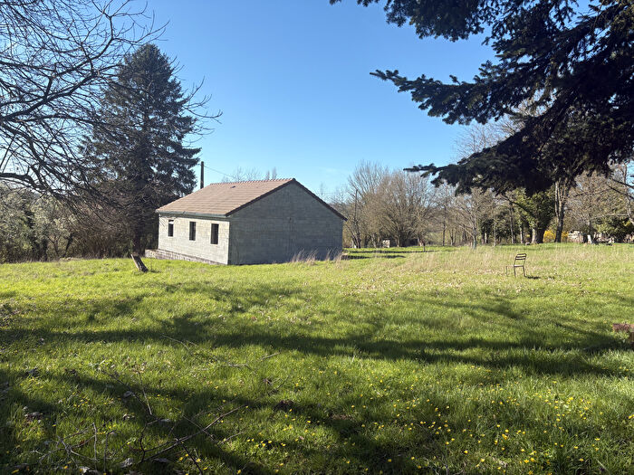 Maison à vendre - Survie - 3 pièces - 2 chambres