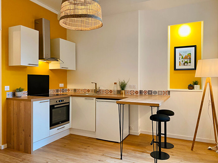 Appartement à louer - Dijon, Centre-ville - 1 pièce