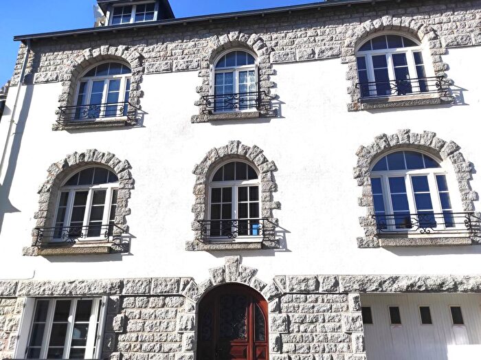 Maison à vendre - Douarnenez, Centre-ville, Port Rhû - 7 pièces - 5 chambres