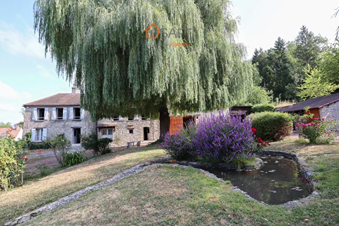 Montreuil-sur-Epte : Maison 6 pièces à vendre