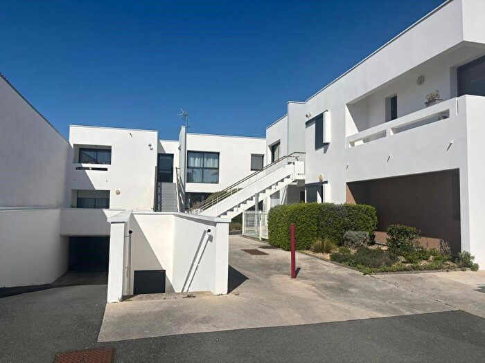 Appartement 1 pièce à Angoulins, à louer