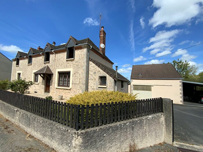 Maison 7 pièces à vendre à Aigurande