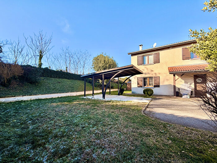 Maison à vendre - Chassieu - 5 pièces - 4 chambres