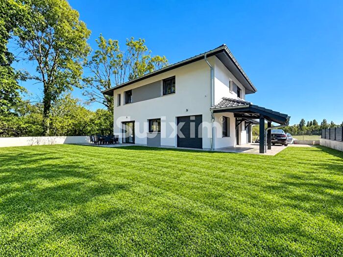 Maison 6 pièces à vendre - Saint-Genis-Pouilly