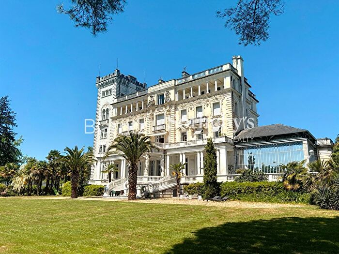 Appartement à vendre - Pau, Pau Sud - 8 pièces - 1 chambre