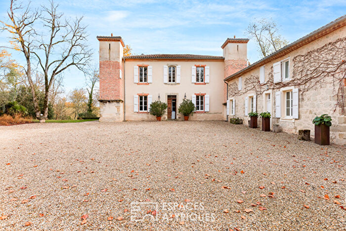 Maison 9 pièces à vendre à Puylaurens