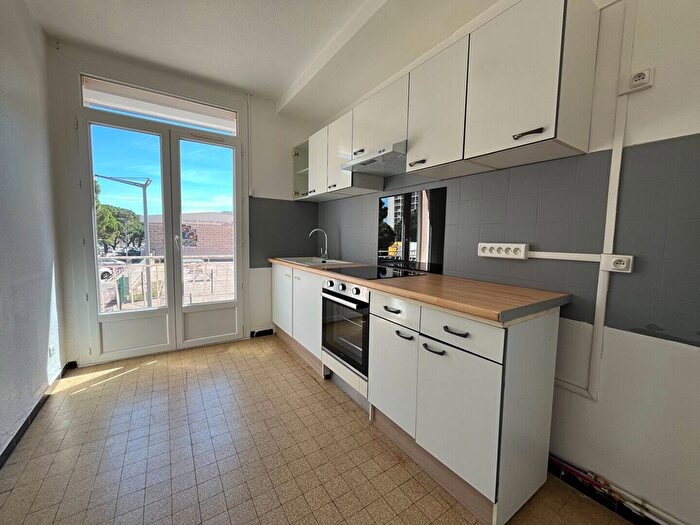 Appartement à louer - Centre, Port-de-Bouc - 2 pièces - 1 chambre