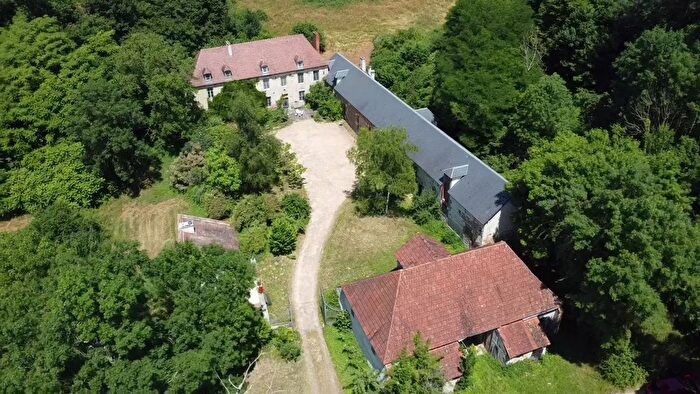 Maison à vendre - Espinasse-Vozelle - 8 chambres