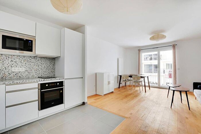 Fournier-Pasteur-Bac dAsnières, Clichy : Appartement 2 pièces à louer