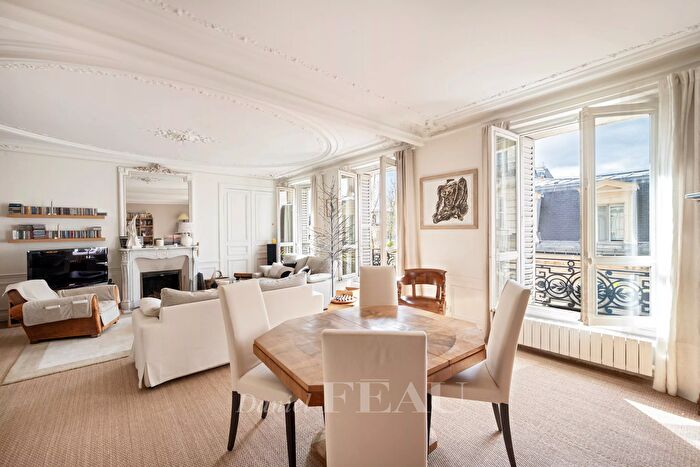 Paris 9ème, Clichy, Trinité - Appartement 5 pièces à vendre