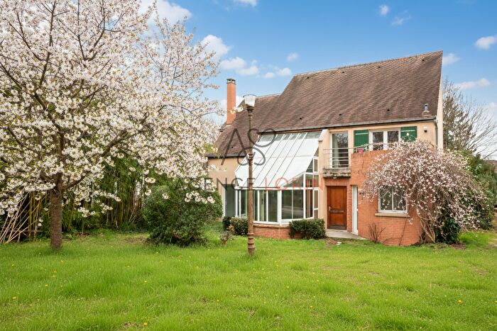 Maison à vendre - Chatou - 6 pièces - 4 chambres