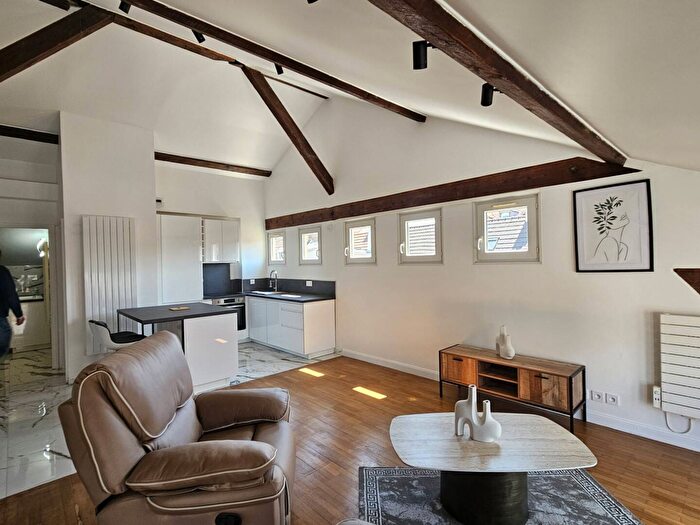 Appartement à louer - Lagny-sur-Marne - 2 pièces - 1 chambre