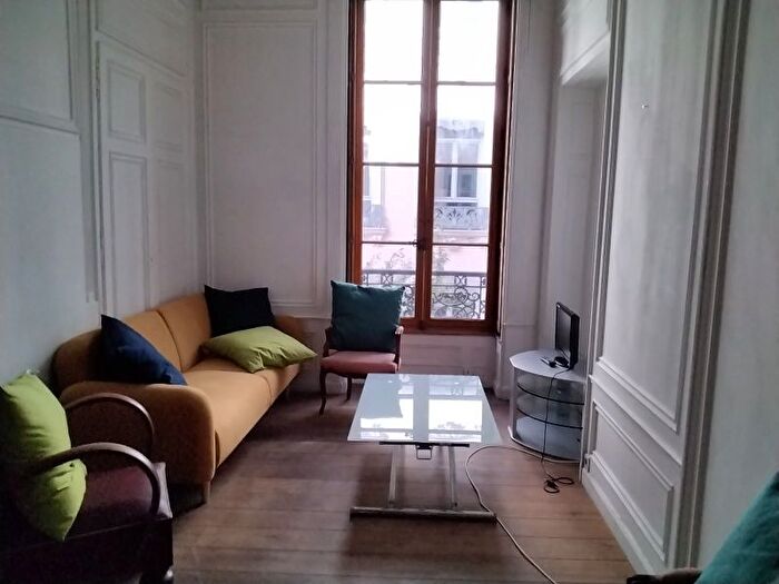 Appartement 3 pièces à louer à Lyon 1er, Bas des Pentes, Presquîle