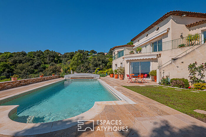 Maison à vendre - Peymeinade - 9 pièces - 4 chambres