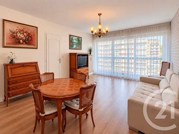 Appartement 2 pièces à vendre - Juvisy-sur-Orge, Centre-ville, Entrevoies, Seine