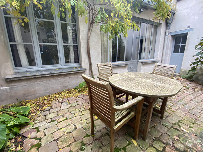 Maison à vendre - Saumur, Saint-Hilaire - 5 pièces - 3 chambres