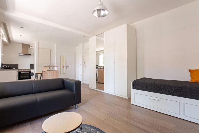 Grenoble, Notre-Dame, Mutualité : Appartement 1 pièce à louer