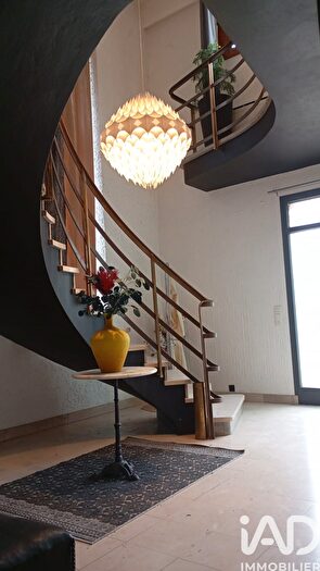 Maison à vendre - Saint-Dizier, Gigny, Centre-ville - 11 pièces - 4 chambres