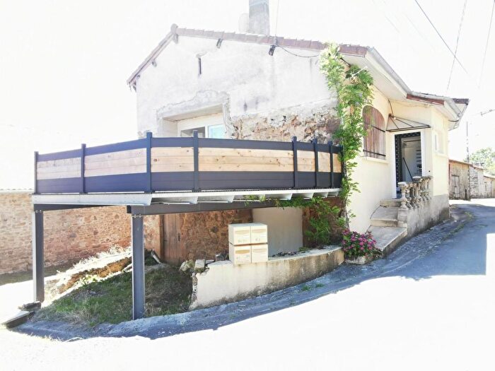 Appartement 4 pièces à Nontron, à louer