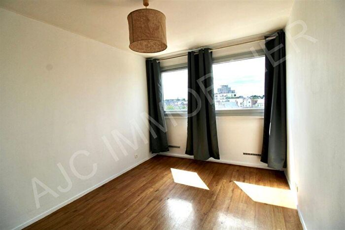 Appartement à louer - Saint Symphorien, Tours - 1 pièce