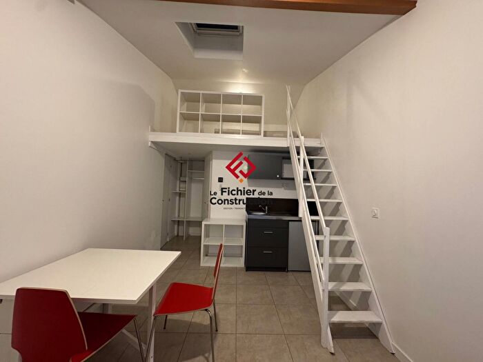 Appartement à louer - Centre-ville, Victor Hugo, Grenoble - 1 pièce