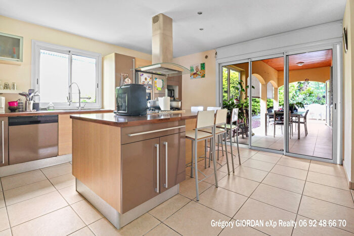 Le Tampon, Terrain Fleury, La Pointe : Maison 7 pièces à vendre