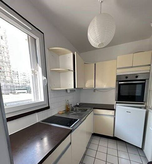 Appartement 1 pièce à Hôtel de Ville-Planchette, Levallois-Perret, à louer