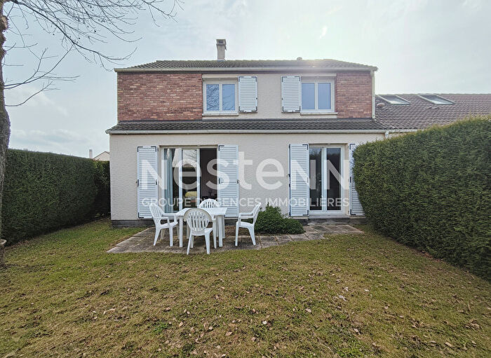 Maison à vendre - Montigny-le-Bretonneux, Le Village - 5 pièces - 3 chambres