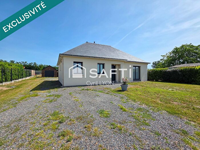 Maison 5 pièces à Neuillé, à vendre