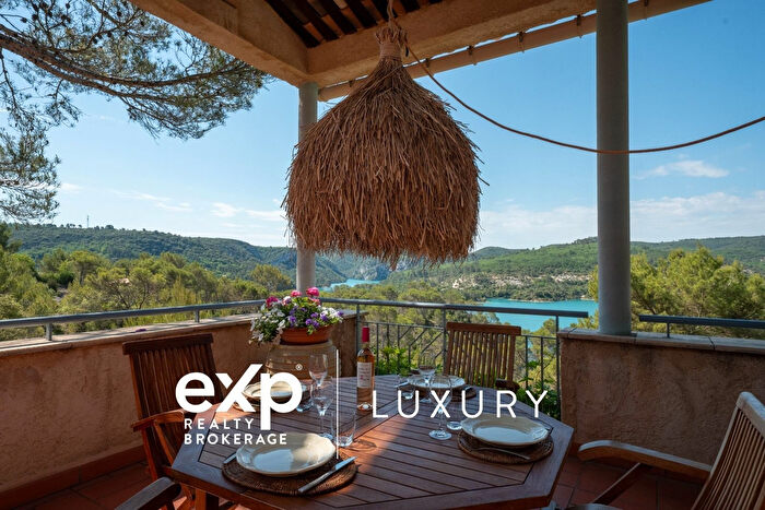 Esparron-de-Verdon : Maison 5 pièces à vendre