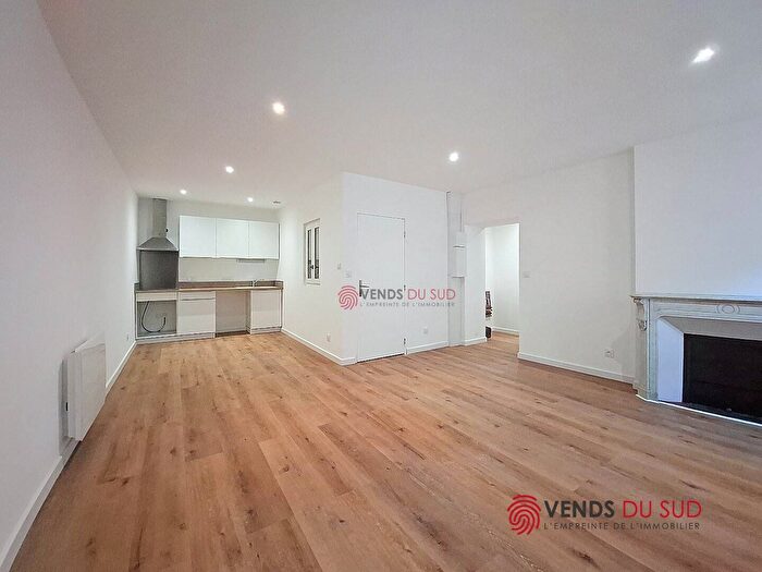 Appartement à louer - Ancien Hôpital, Béziers - 2 pièces - 1 chambre