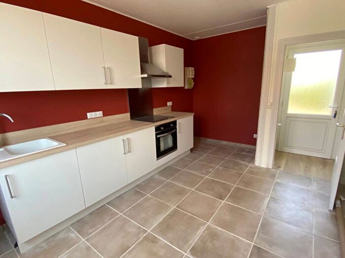 Appartement à louer - Sainte Salengro, Montceau-les-Mines - 2 pièces - 1 chambre