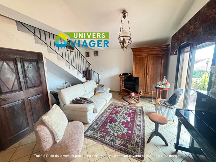 Appartement à vendre - Carpentras - 4 pièces - 3 chambres