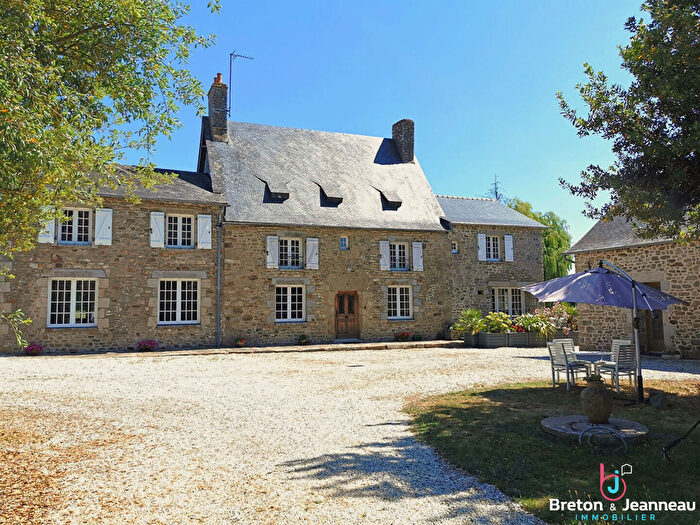 Aron : Maison 13 pièces à vendre