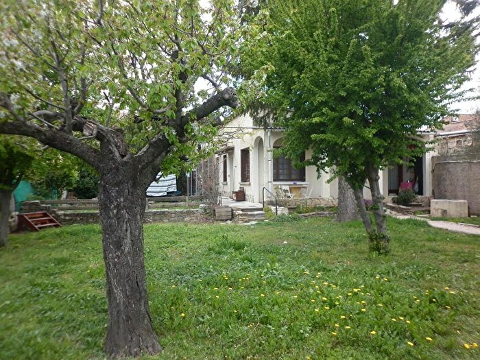 Maison à vendre - Valréas - 4 pièces - 3 chambres