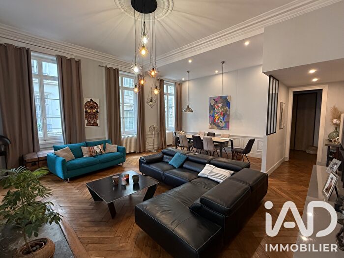 Saint-Étienne, Centre-ville, Peuple, Chavanelle : Appartement 4 pièces à vendre