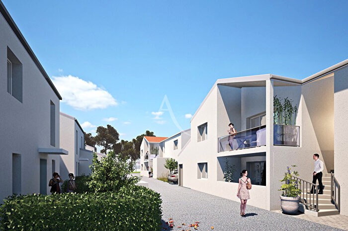 Maisons à vendre et appartements à louer - 1