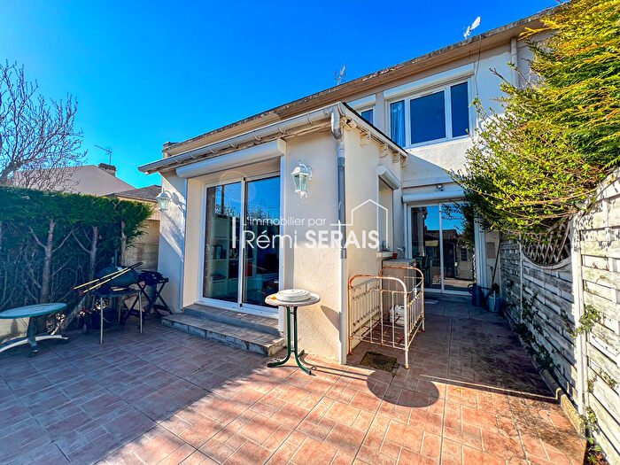 Maison à vendre - Argentan, Est - 4 pièces - 2 chambres