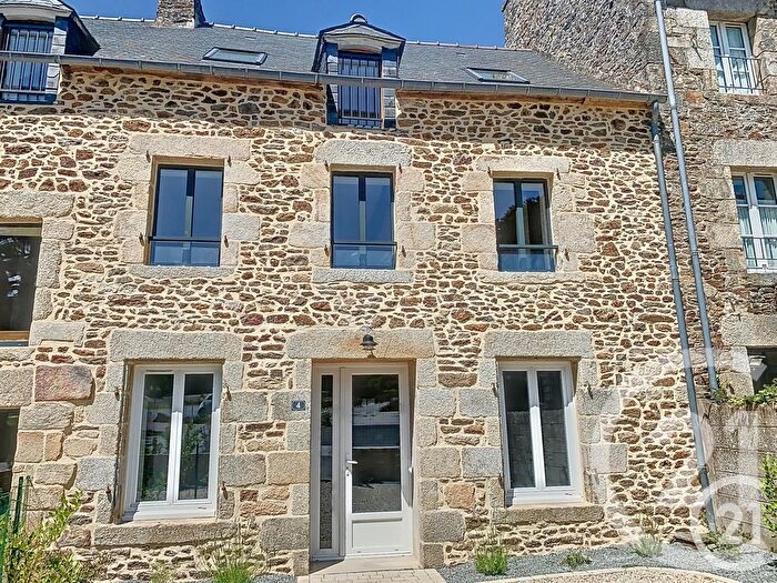 Maison 4 pièces à Languenan, à louer