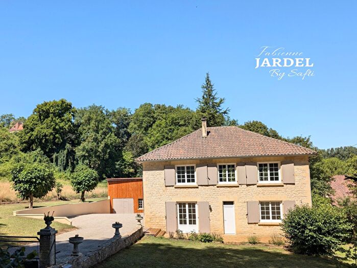 Maison à vendre - Carsac-Aillac - 8 pièces - 4 chambres