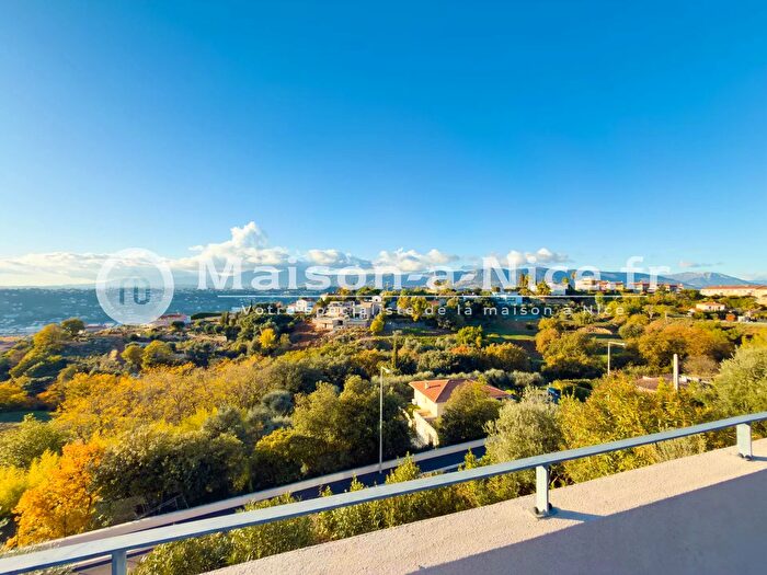 Maison à vendre - Nice, Saint-Antoine - 5 pièces - 4 chambres