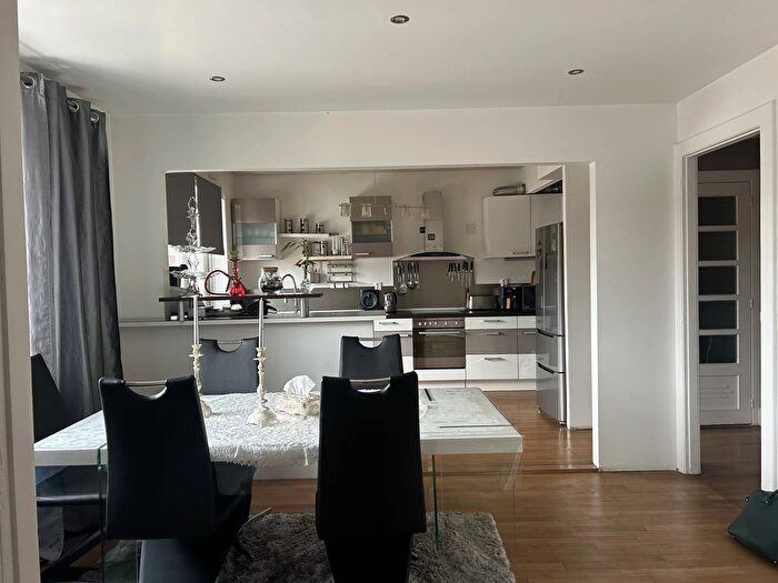 Appartement à vendre - Danjoutin - 5 pièces - 3 chambres