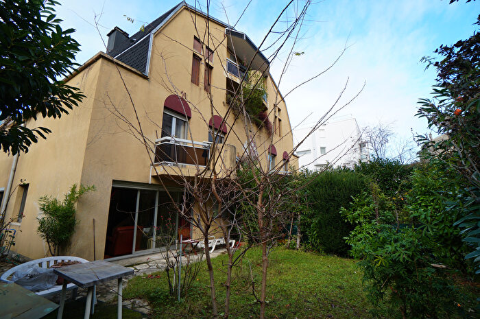 Appartement à vendre - Bondy, Moulin à Vent, Le Mainguy - 3 pièces - 2 chambres