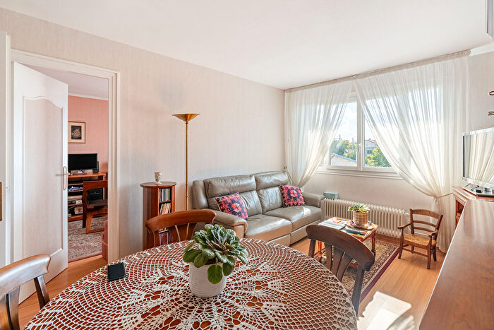 Appartement à vendre - Colombes, Centre-ville - 3 pièces - 2 chambres