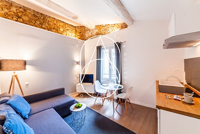 Appartement à louer - Montpellier, Comédie - 1 pièce - 1 chambre