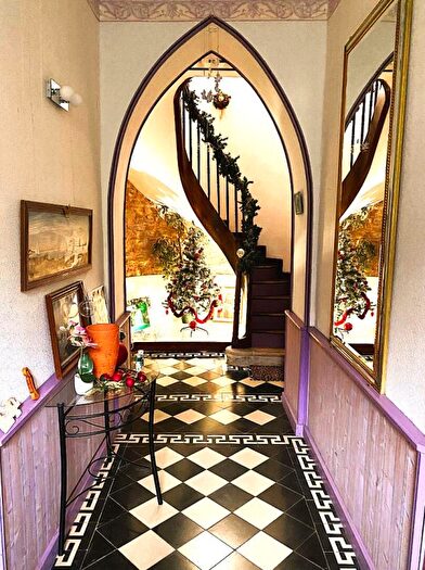 Maison à vendre - Salies-de-Béarn - 15 pièces - 8 chambres