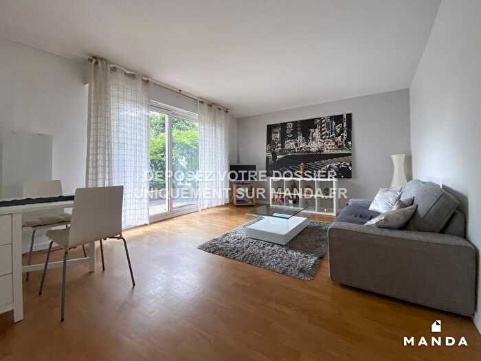 Appartement 2 pièces à louer à Carnot Gambetta, Suresnes