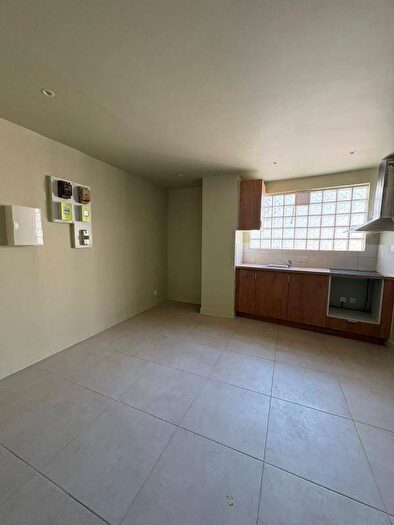 Cochennec Péri, Aubervilliers - Appartement 1 pièce à louer